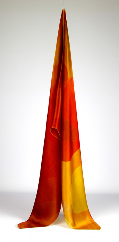 Silk & wool / silk fabrics. Inspiration, ideas and examples.
