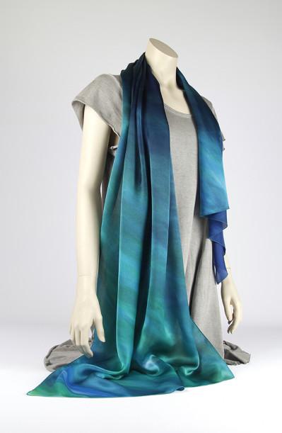 Silk & wool / silk fabrics. Inspiration, ideas and examples.