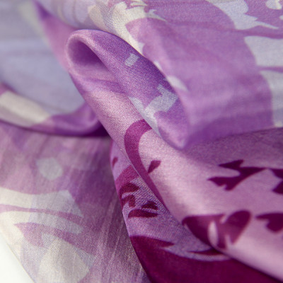 Silk & wool / silk fabrics. Inspiration, ideas and examples.
