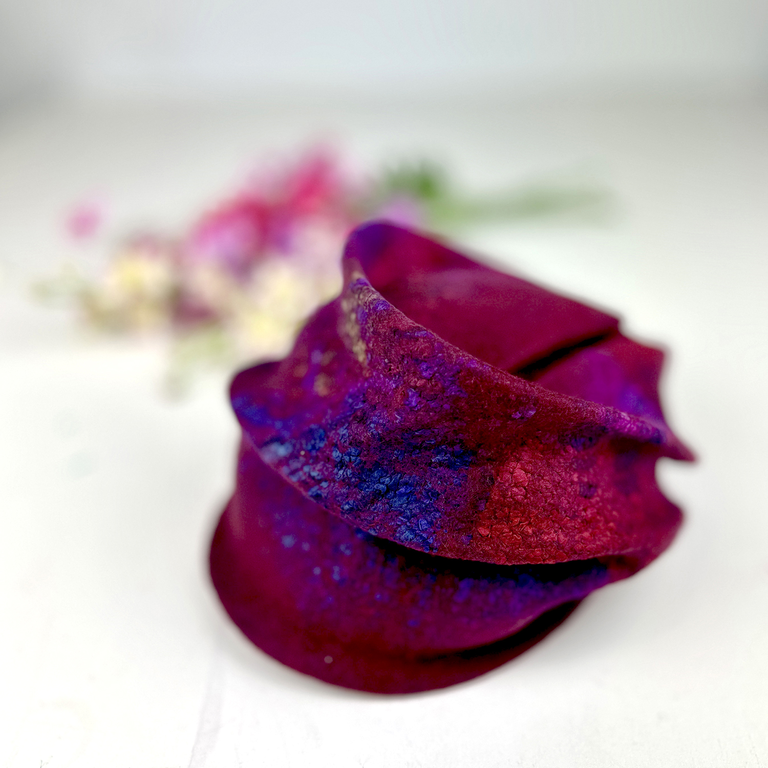 Online workshop - Hand-painted silk from Ellen, combined with felted ...